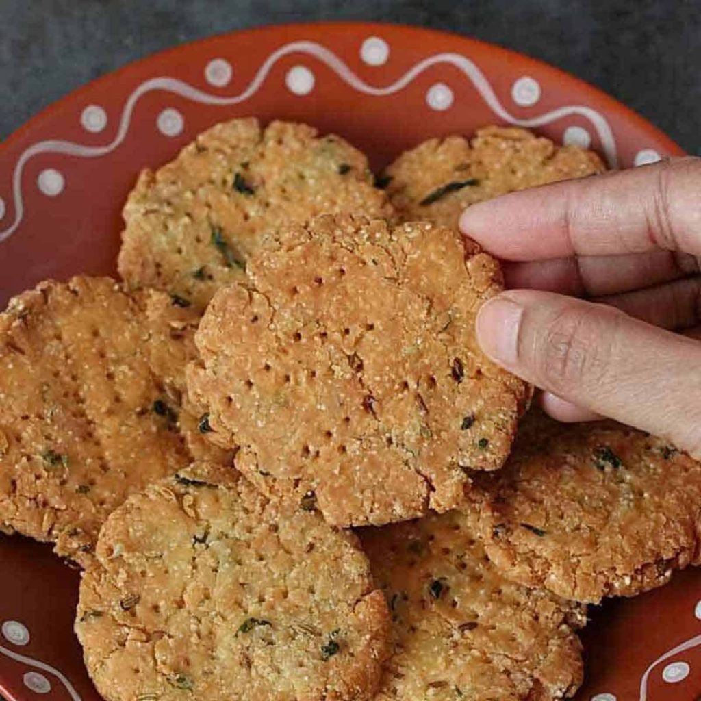 Masala Mathi - Gokul Sweet